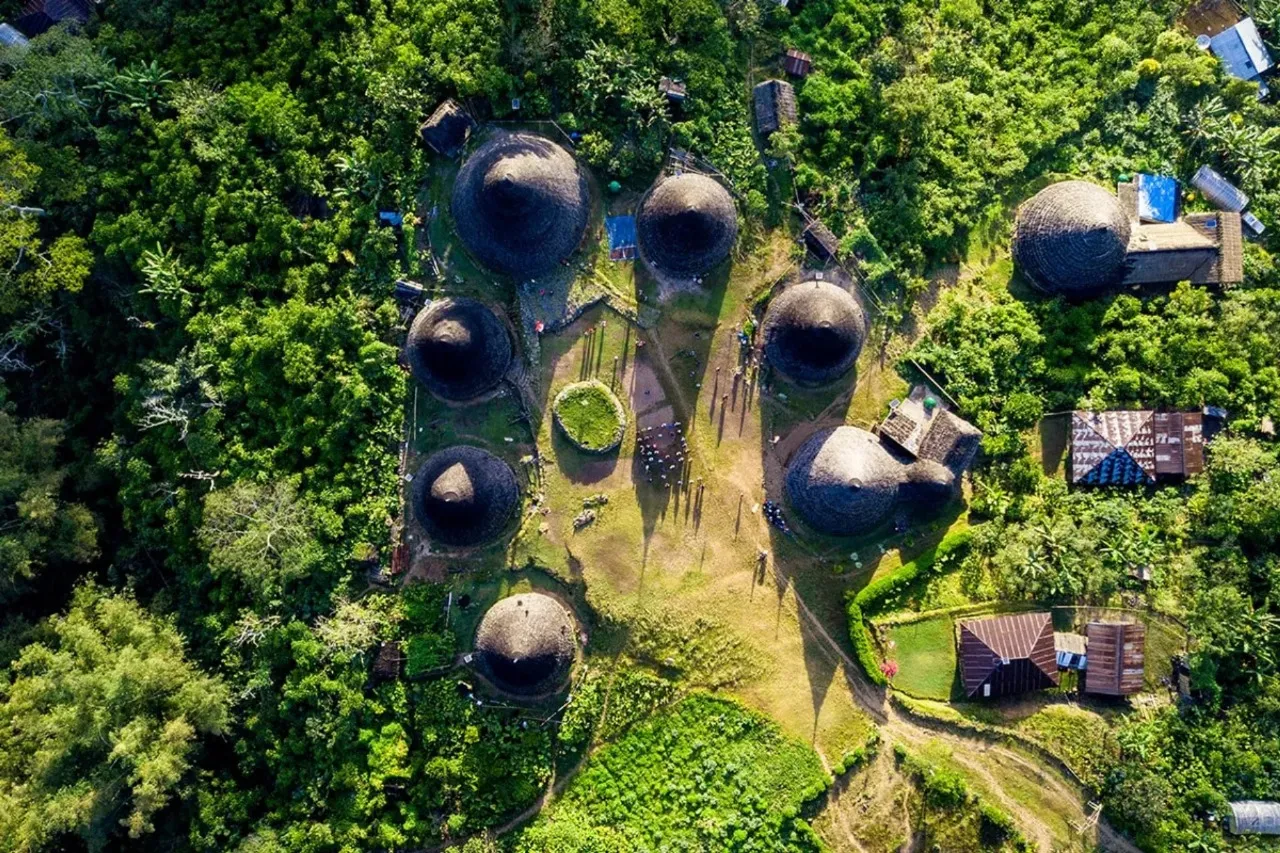 Wae Rebo Guide: Flores Village Above the Clouds